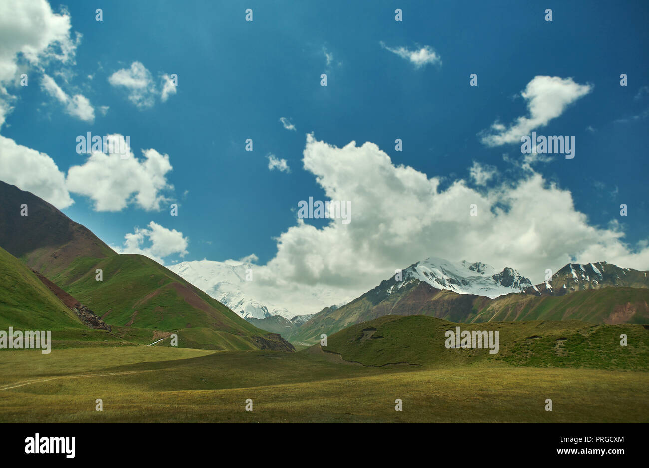 Alay Valley of Osh Region, Kyrgyzstan, Pamir mountains in Kyrgyzstan ...