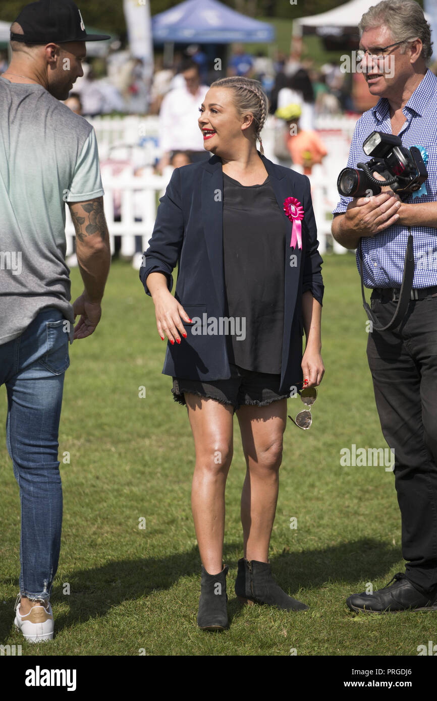 Lisa armstrong and dog hi-res stock photography and images - Alamy