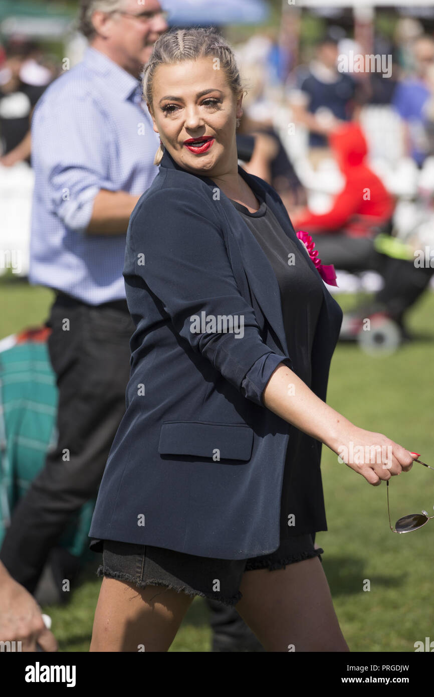 Lisa armstrong and dog hi-res stock photography and images - Alamy