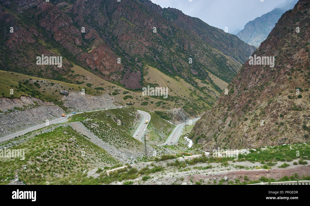 Too-Ashuu Pass , Osh-Bishkek road. 3150m. Kyrgyzstan Stock Photo - Alamy