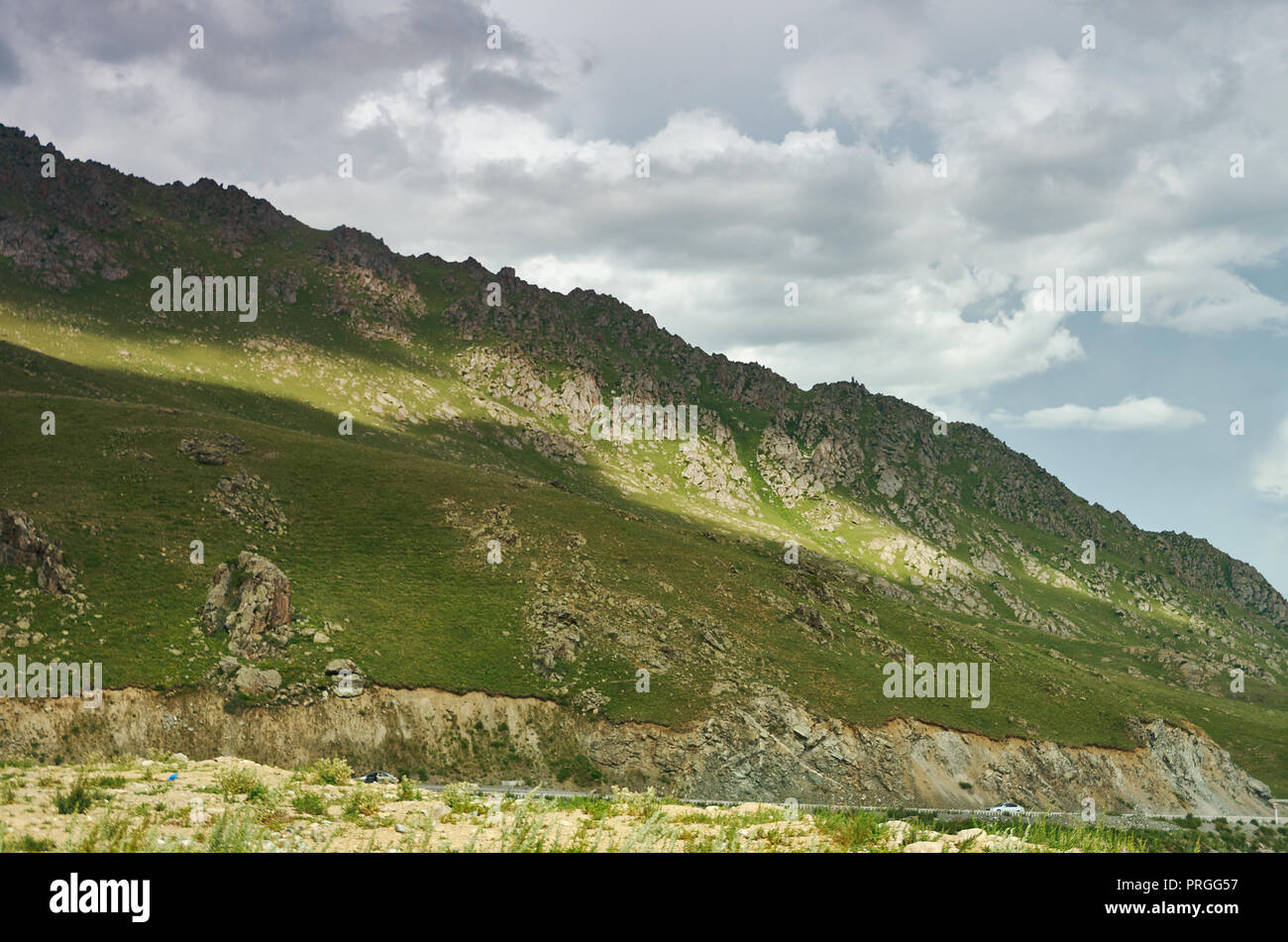 Suusamyr Valley , Mountain landscape. Kyrgyzstan Stock Photo - Alamy