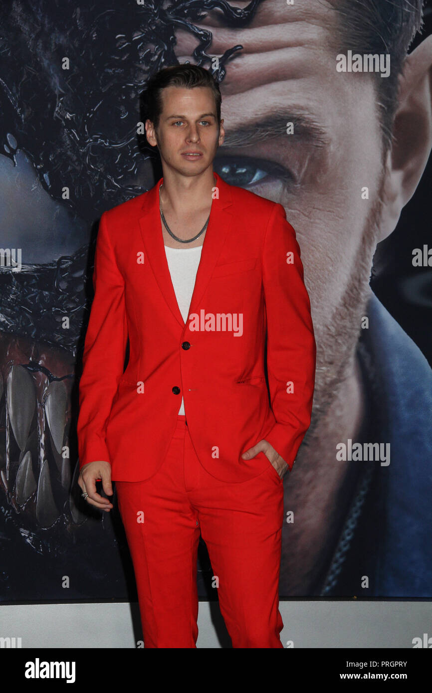Mark Foster 10/01/2018 The World Premiere of "Venom" held at Regency ...