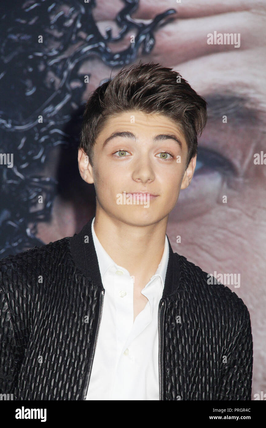 Asher Angel 10/01/2018 The World Premiere of "Venom" held at Regency ...