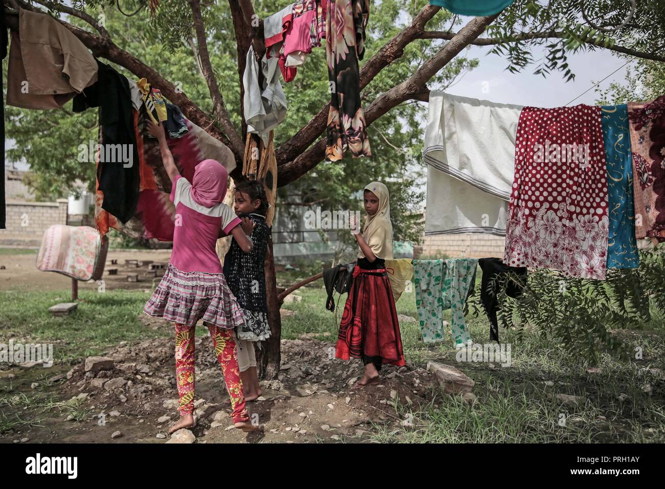 Yemeni girls hi-res stock photography and images - Alamy