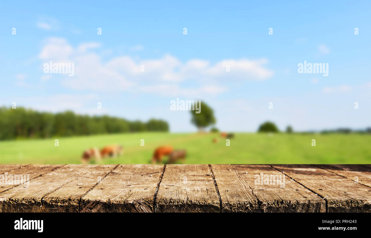 Empty table background Stock Photo - Alamy