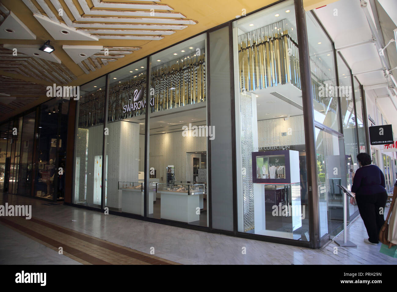 Crystal swarovski hi-res stock photography and images - Alamy