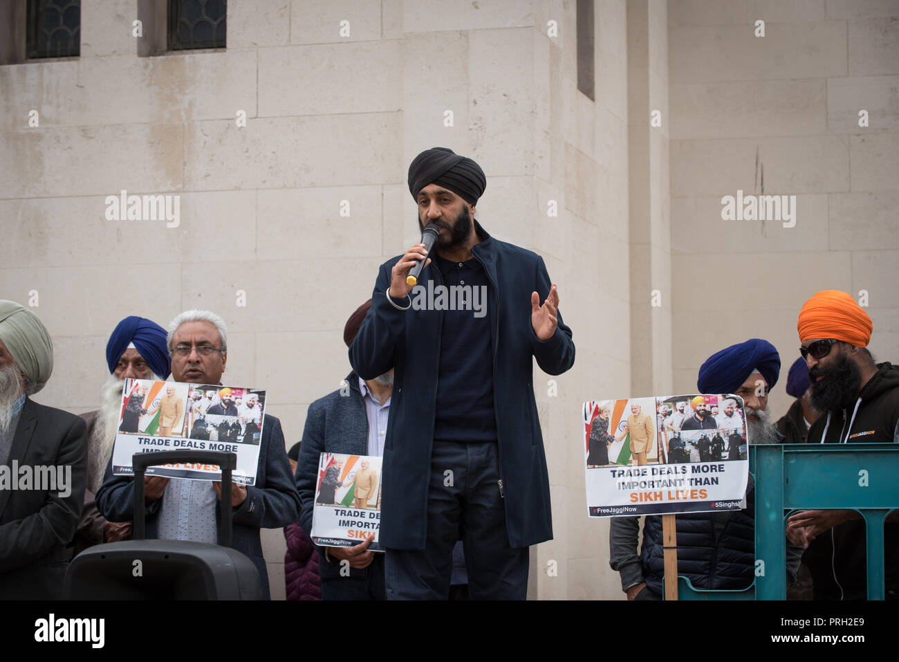 British sikhs hi-res stock photography and images - Alamy