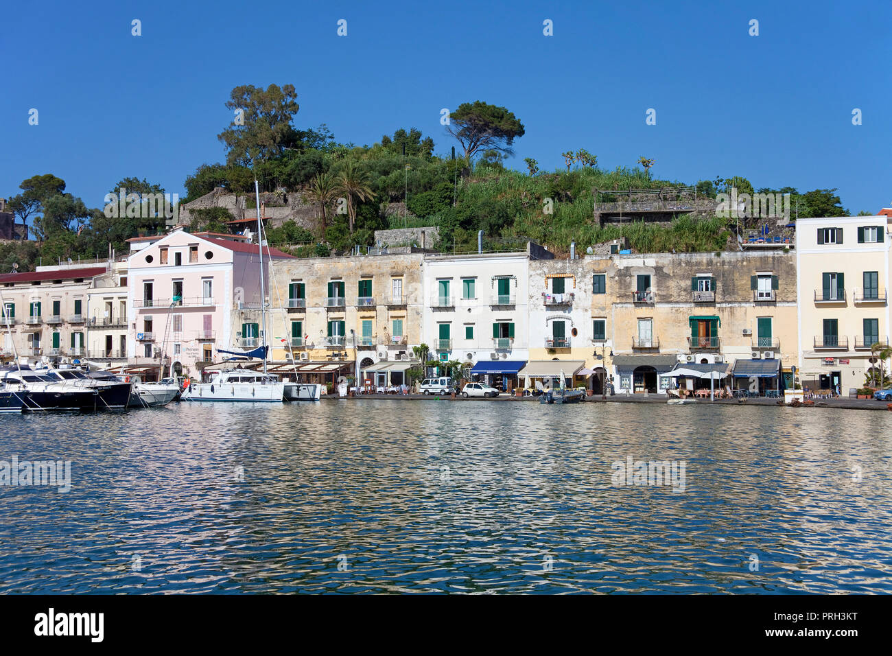Houses at waterfront of Ischia Porto, Ischia island, Gulf of Neapel ...