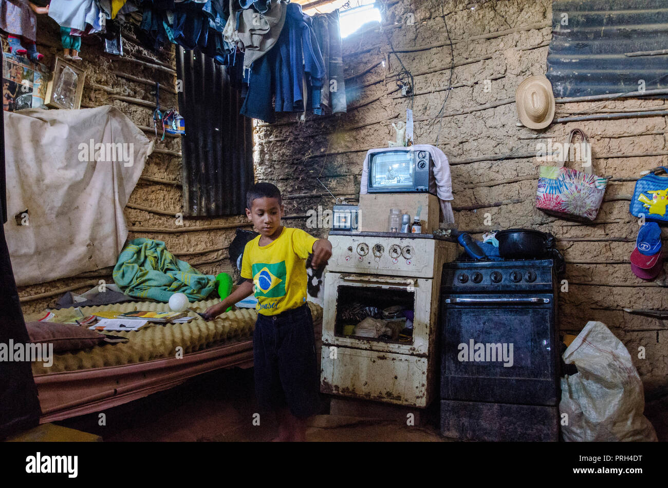 Poverty house inside hi-res stock photography and images - Alamy
