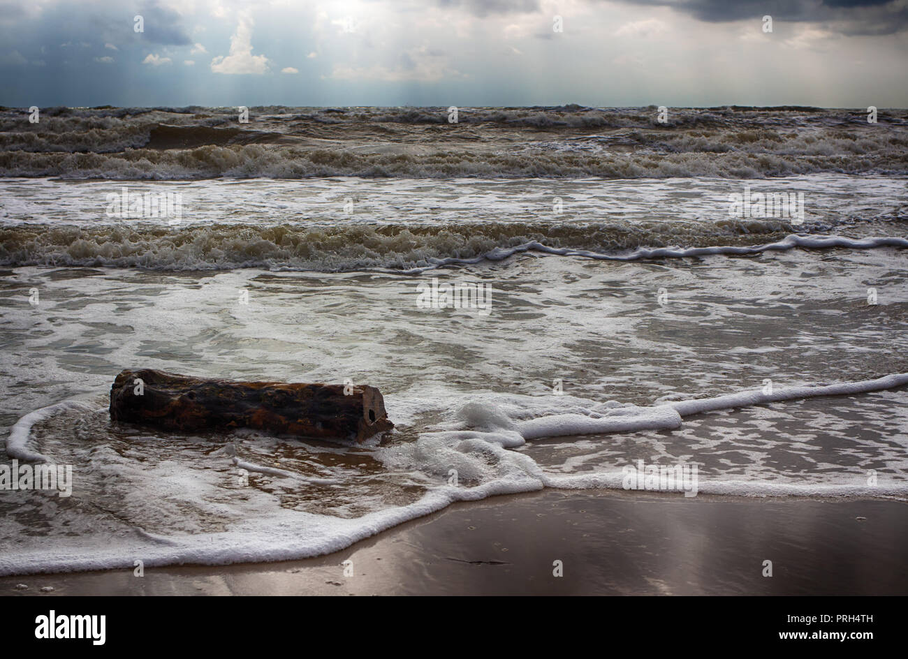 Log throws hi-res stock photography and images - Alamy