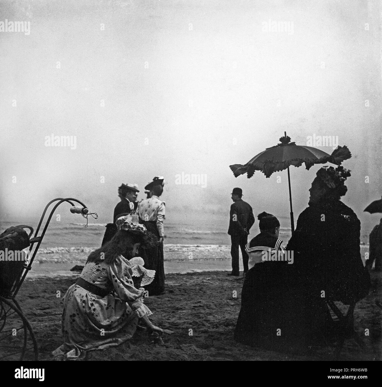 Victorian british seaside hi-res stock photography and images - Alamy