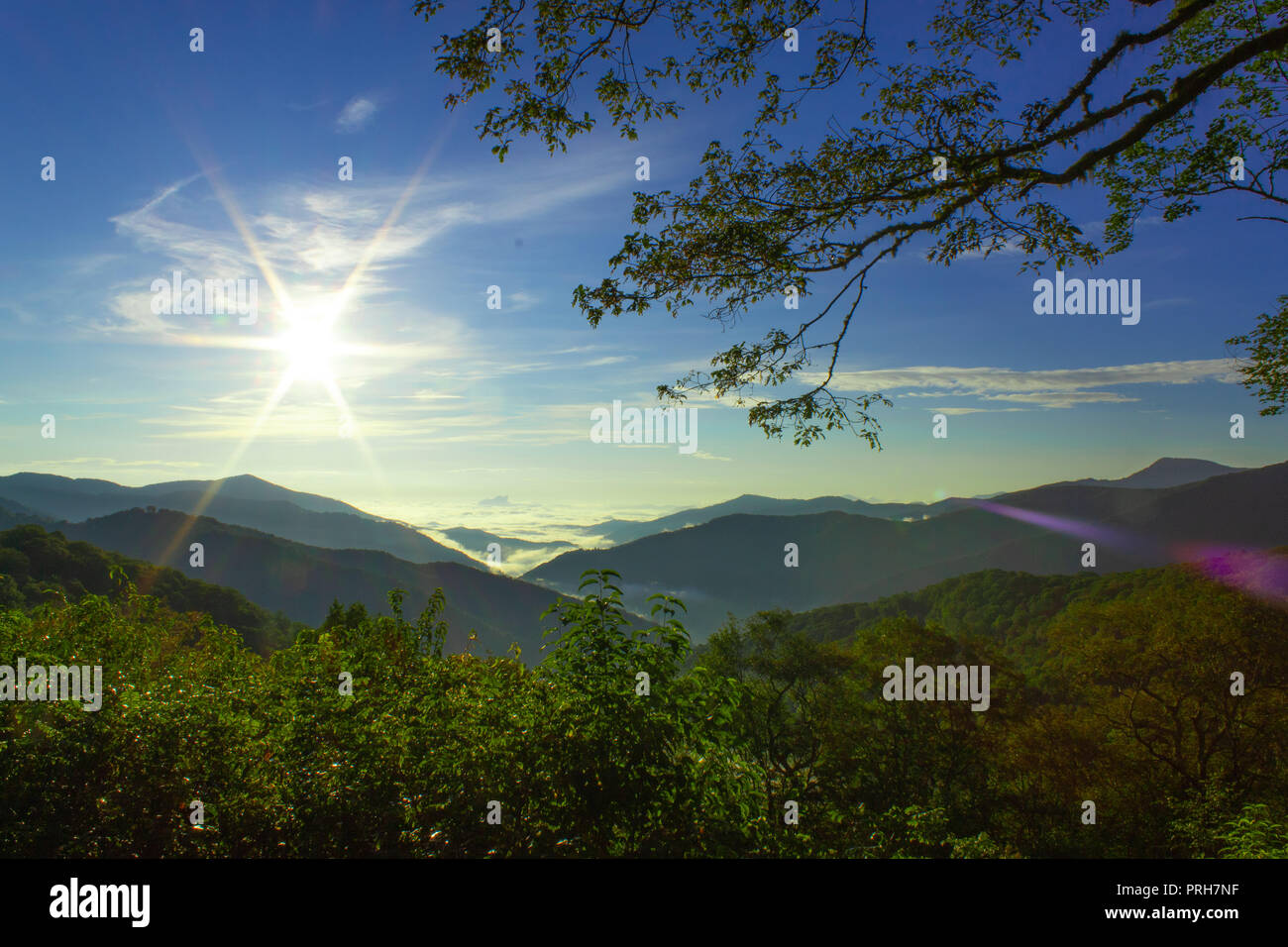 Beautiful view appalachian mountains hi-res stock photography and ...