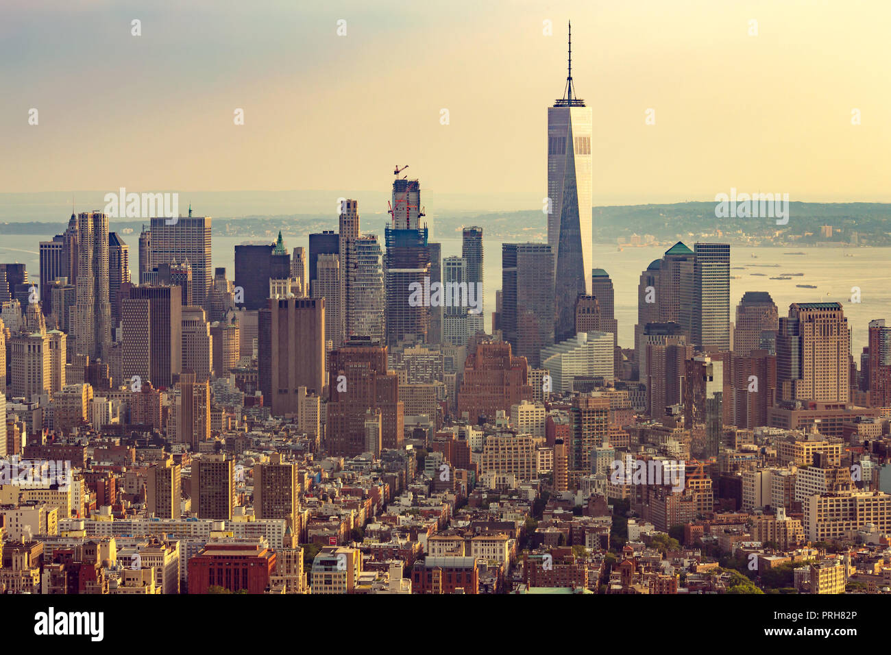 Above view wide skyline hi-res stock photography and images - Alamy