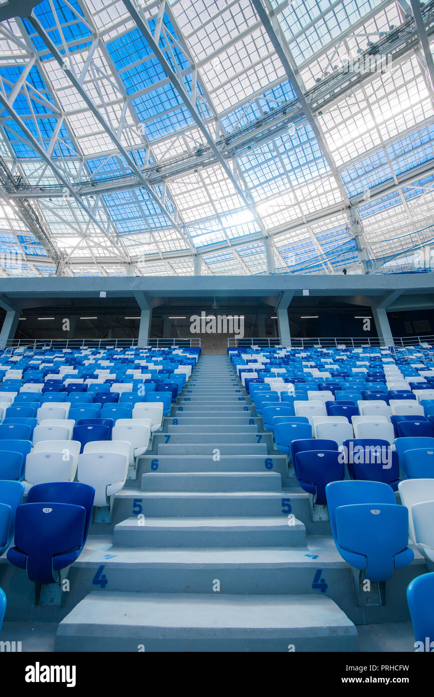 University soccer audience hi-res stock photography and images - Alamy