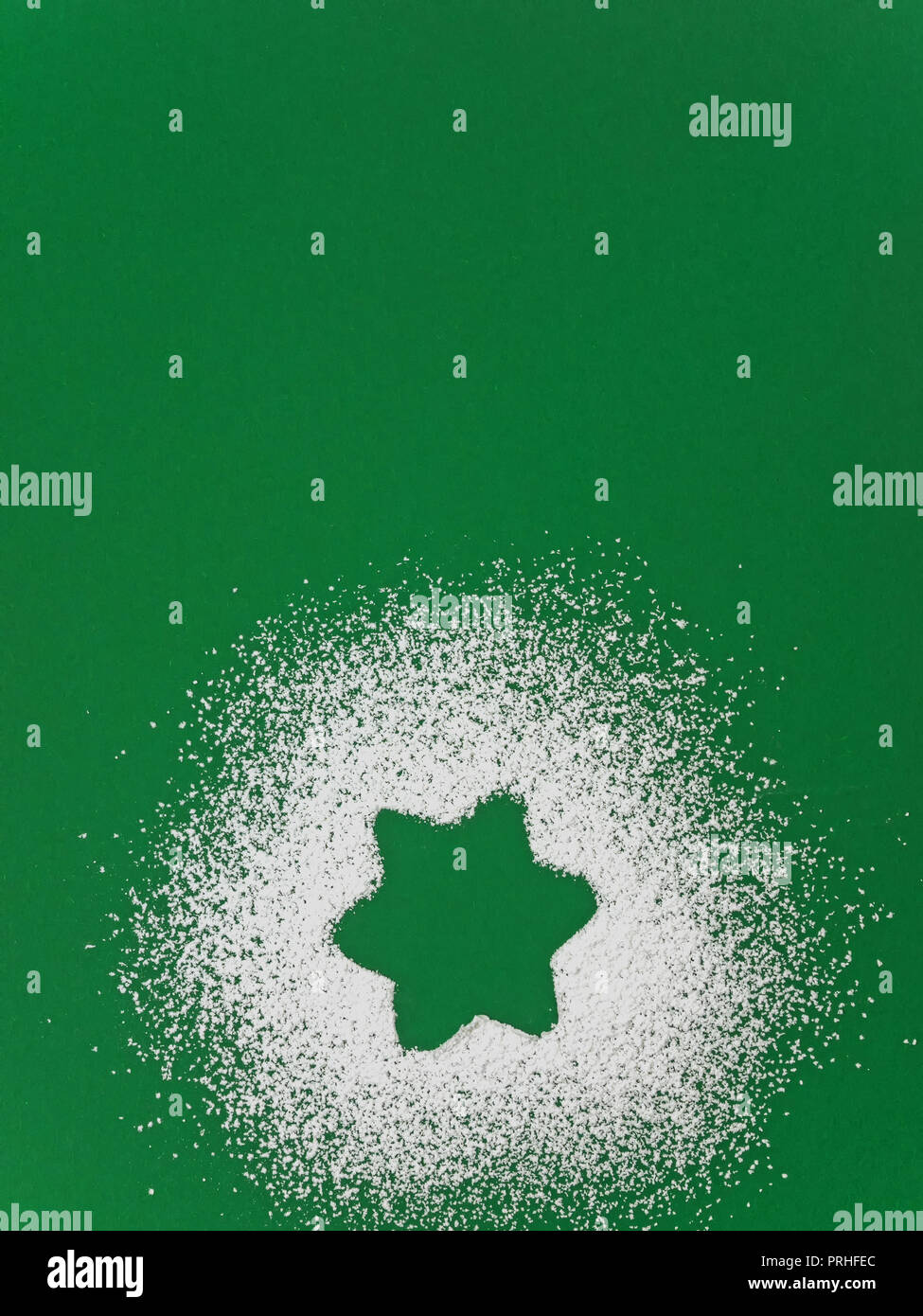 Green star abstract hi-res stock photography and images - Alamy