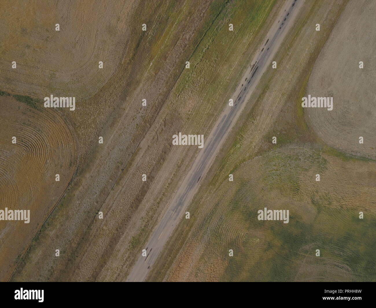 Saskatchewan wheat fields aerial hi-res stock photography and images ...