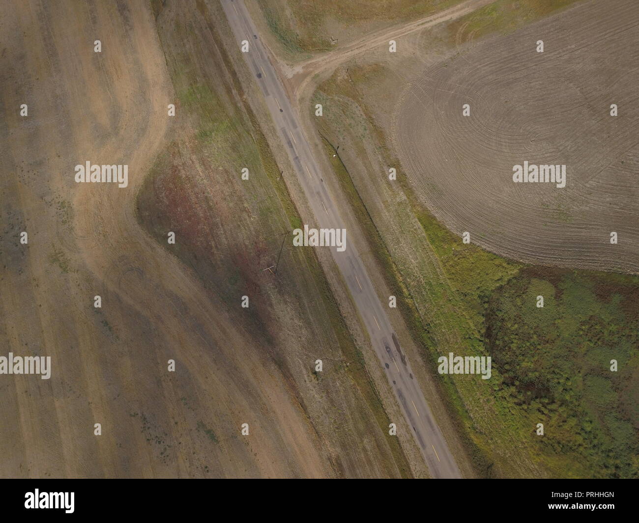 Saskatchewan wheat fields aerial hi-res stock photography and images ...