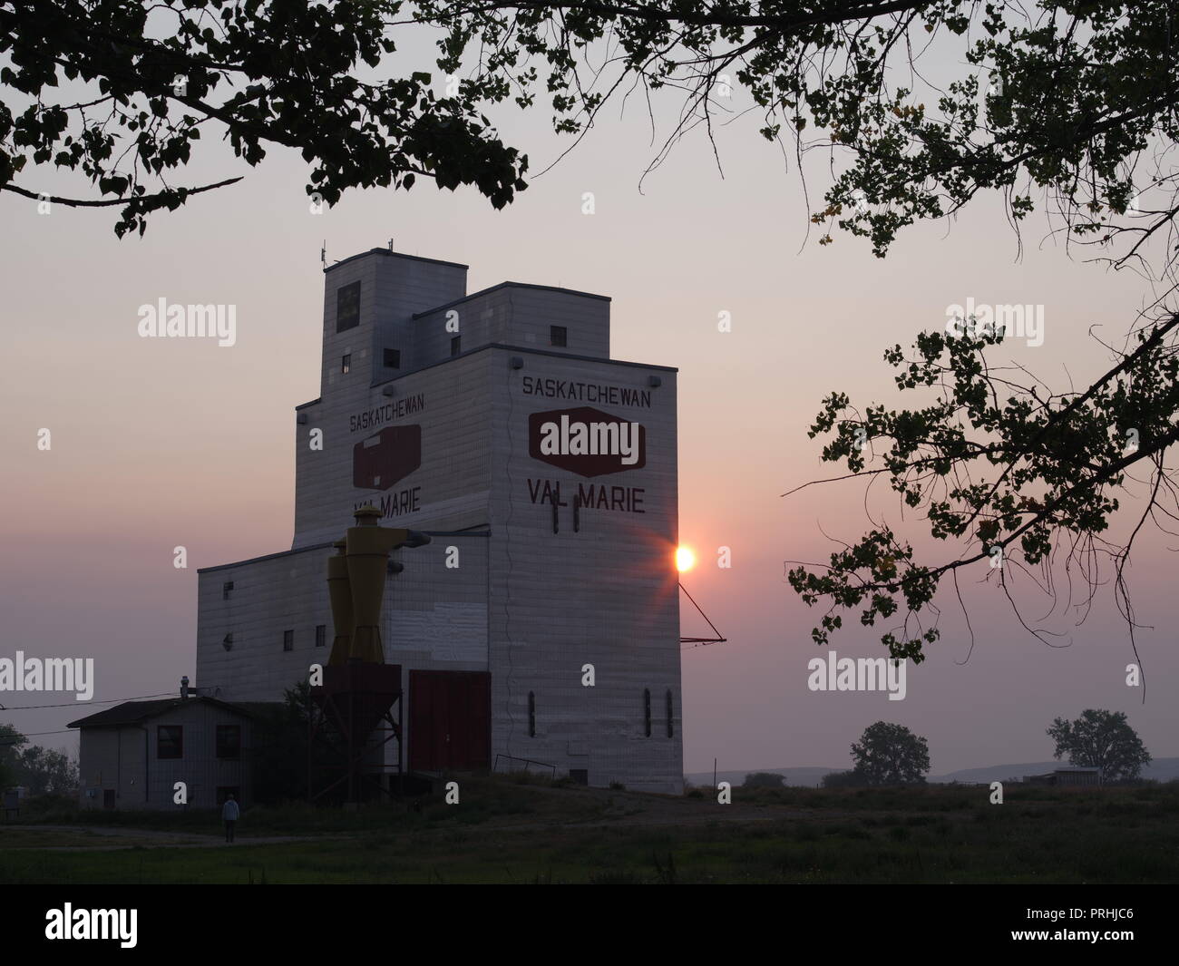 restored, 1927, grain elevators, Val Marie, Saskatchewan, Palliser ...