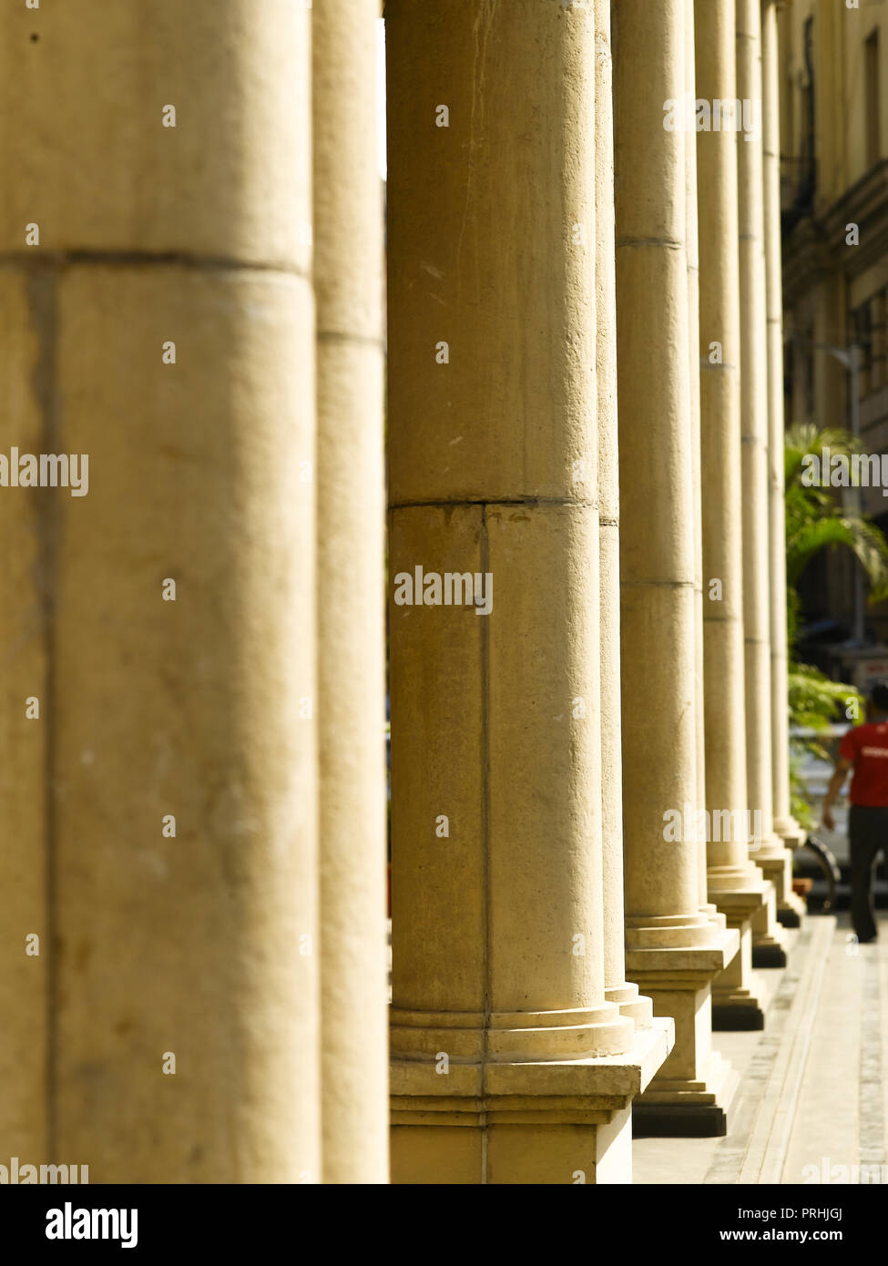 Stone columns, fort, mumbai, India Stock Photo - Alamy
