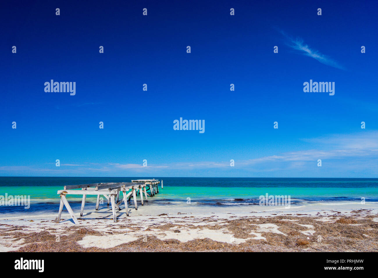 Eucla jetty hi-res stock photography and images - Alamy