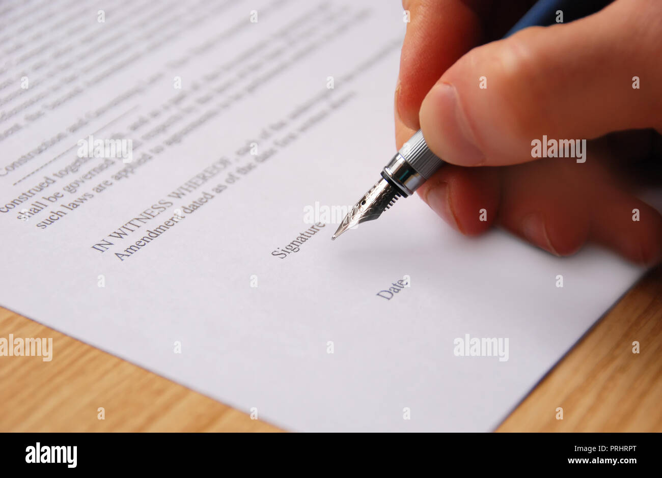 Signing of the agreement hi-res stock photography and images - Alamy