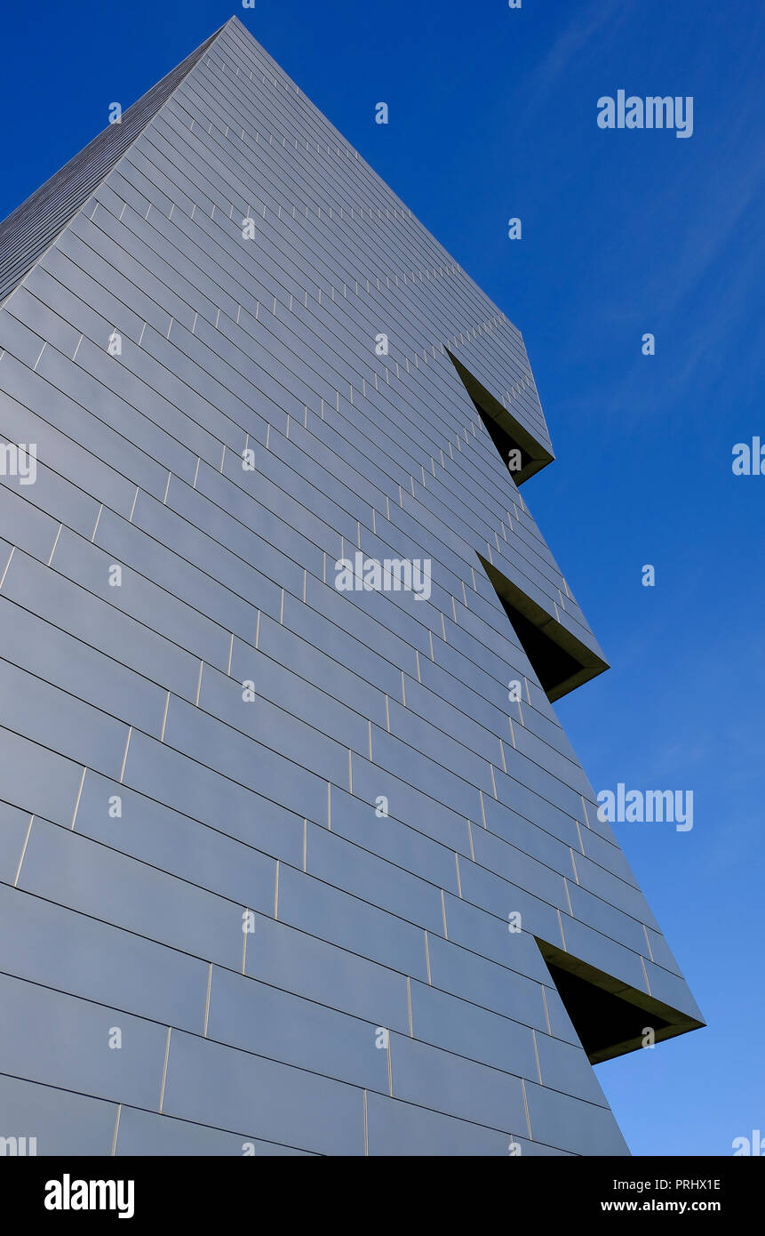 MRC laboratory of molecular biology, cambridge biomedical campus ...