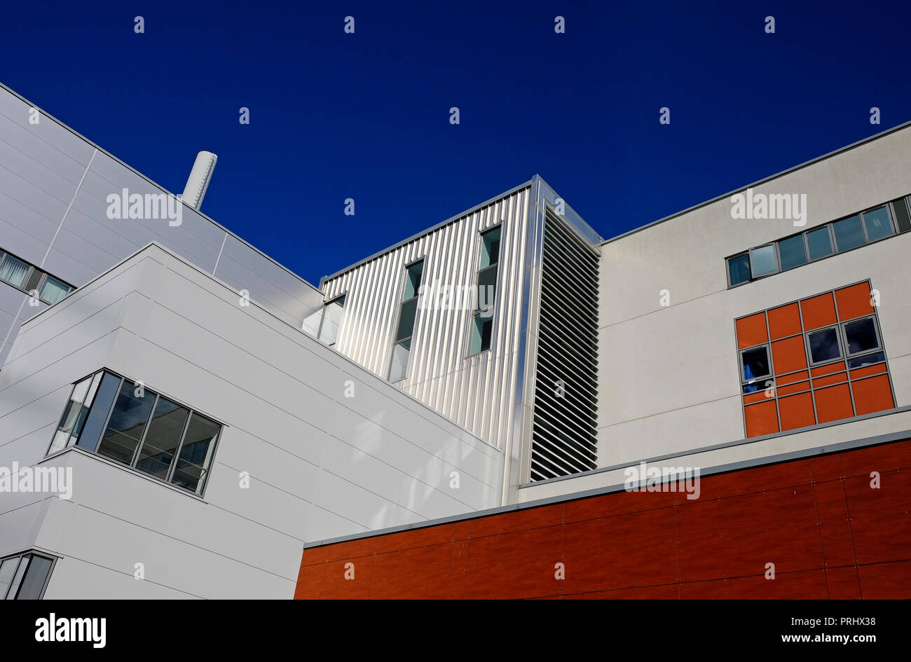 Addenbrookes hospital treatment centre hi-res stock photography and ...
