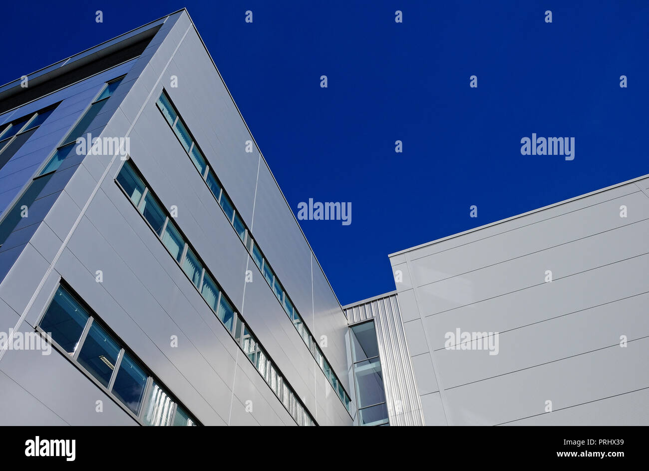 Addenbrookes hospital treatment centre hi-res stock photography and ...