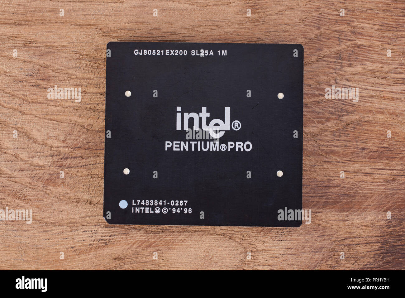 Old intel cpu hi-res stock photography and images - Alamy
