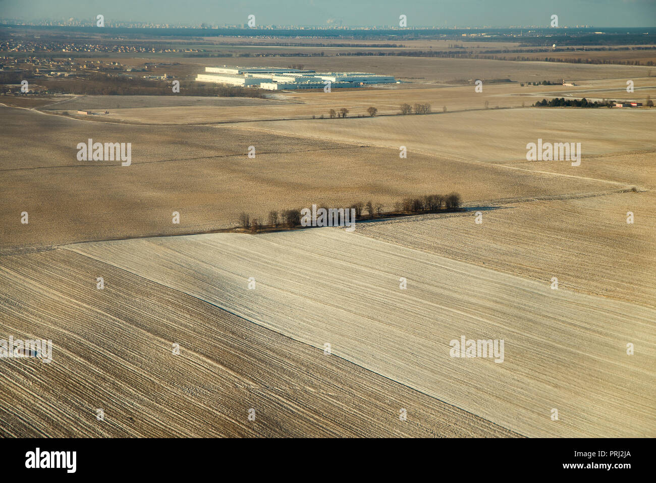 Agricultural field above view hi-res stock photography and images - Alamy