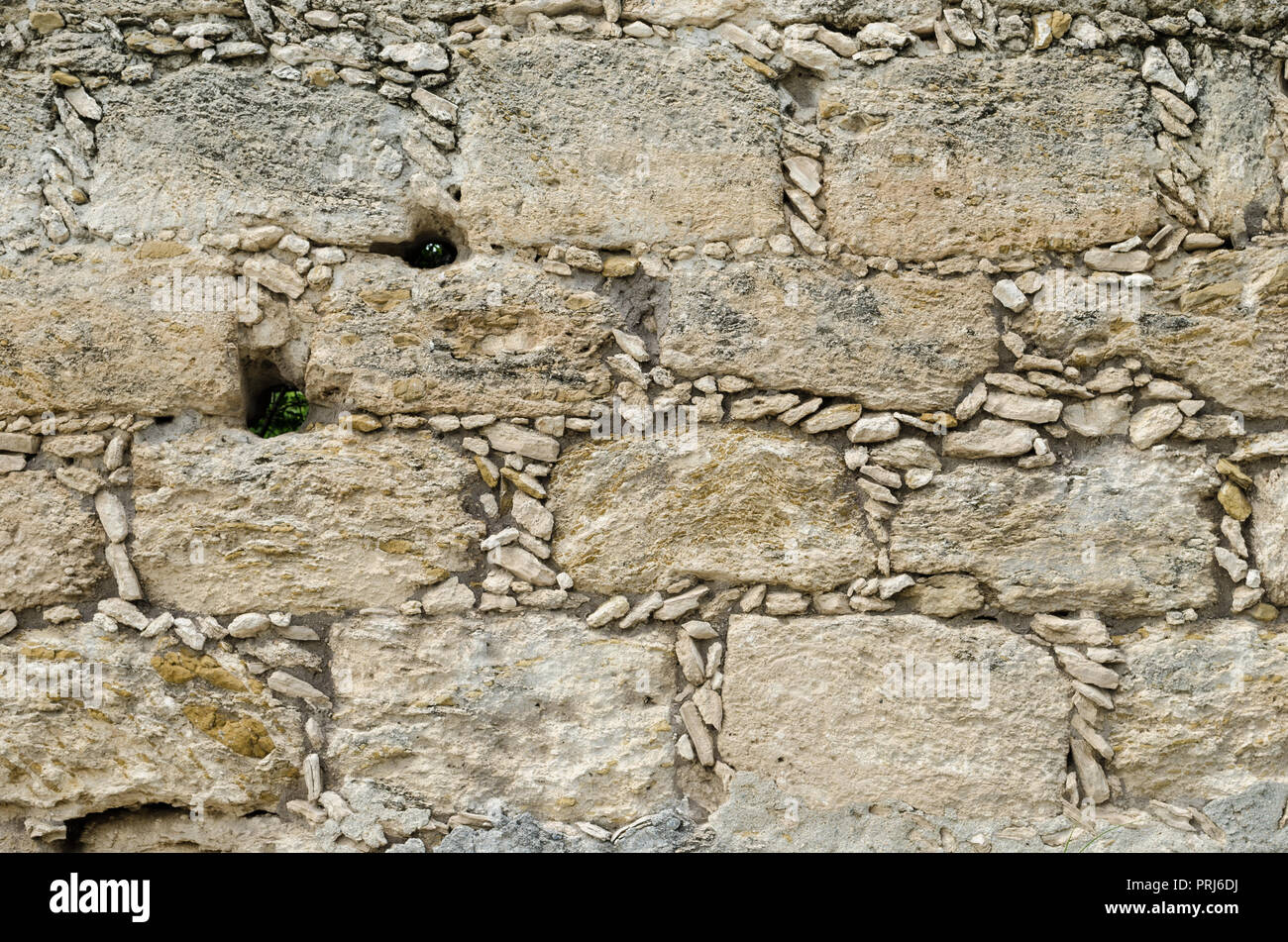 Broken bricks texture hi-res stock photography and images - Alamy