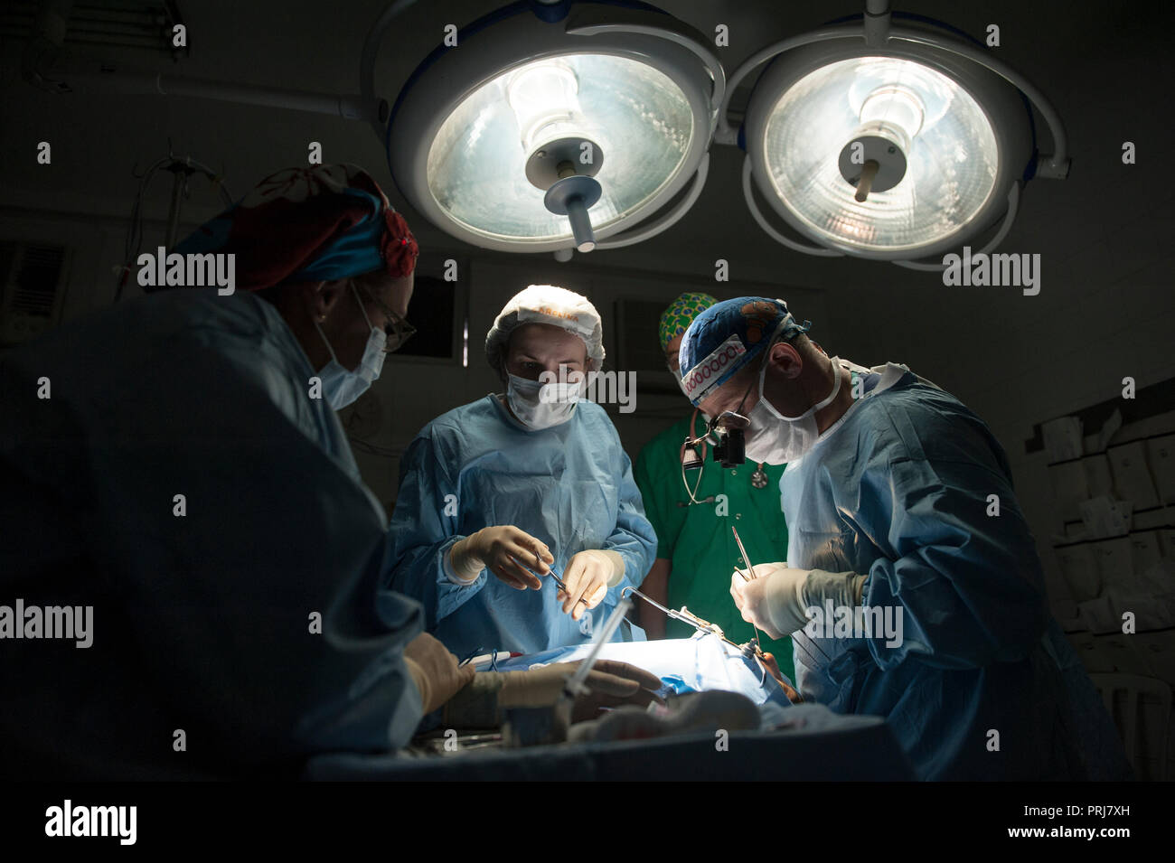 Medical Team Performing Surgical Operation Stock Photo - Alamy