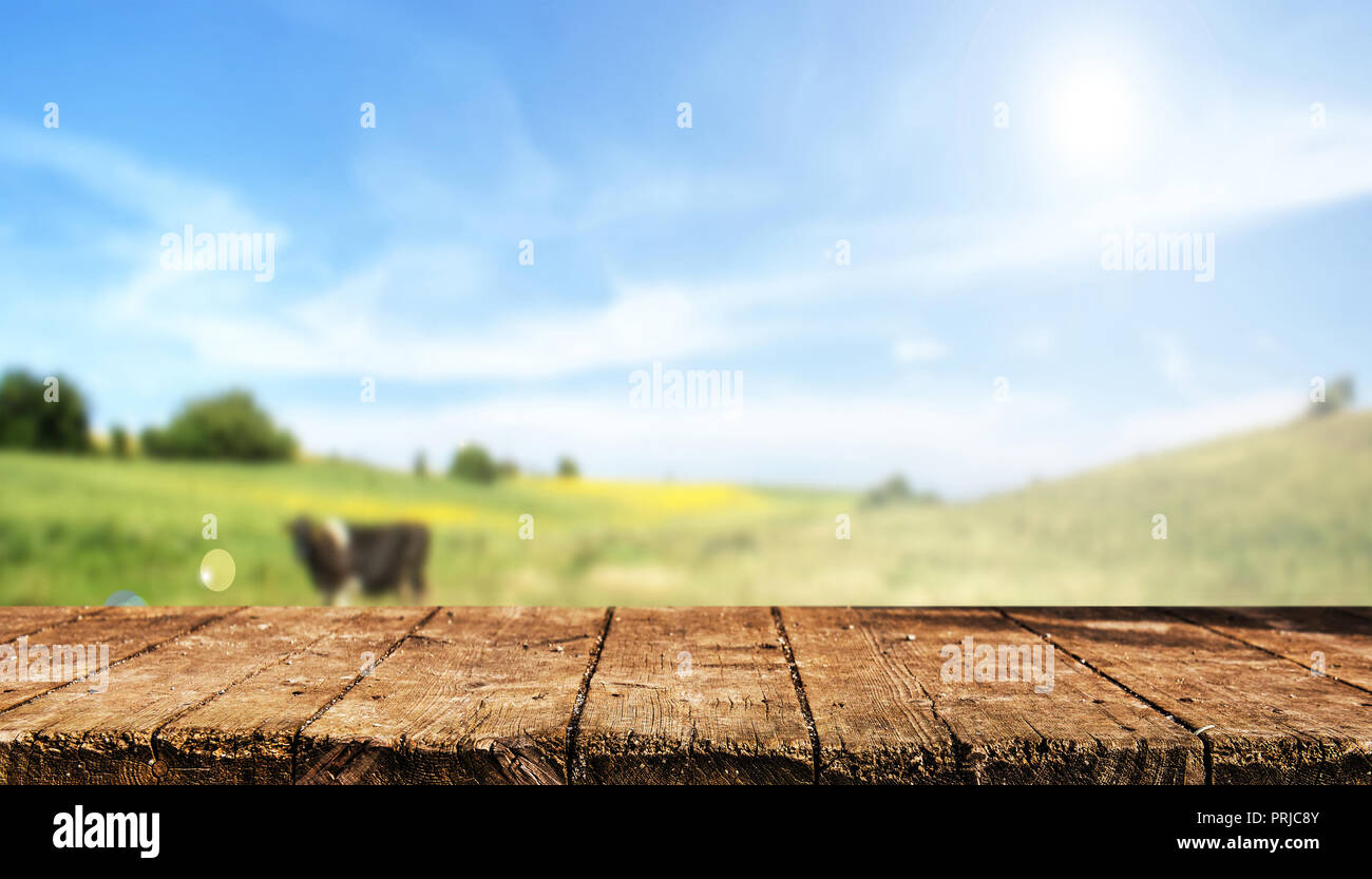 Empty table background Stock Photo - Alamy