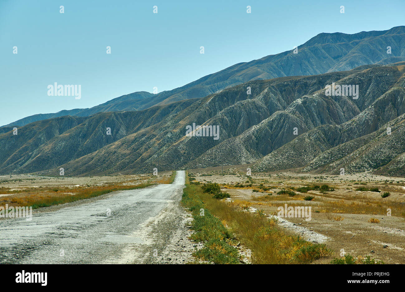 Naryn river valley, Naryn Region, Tian Shan mountains in Kyrgyzstan ...