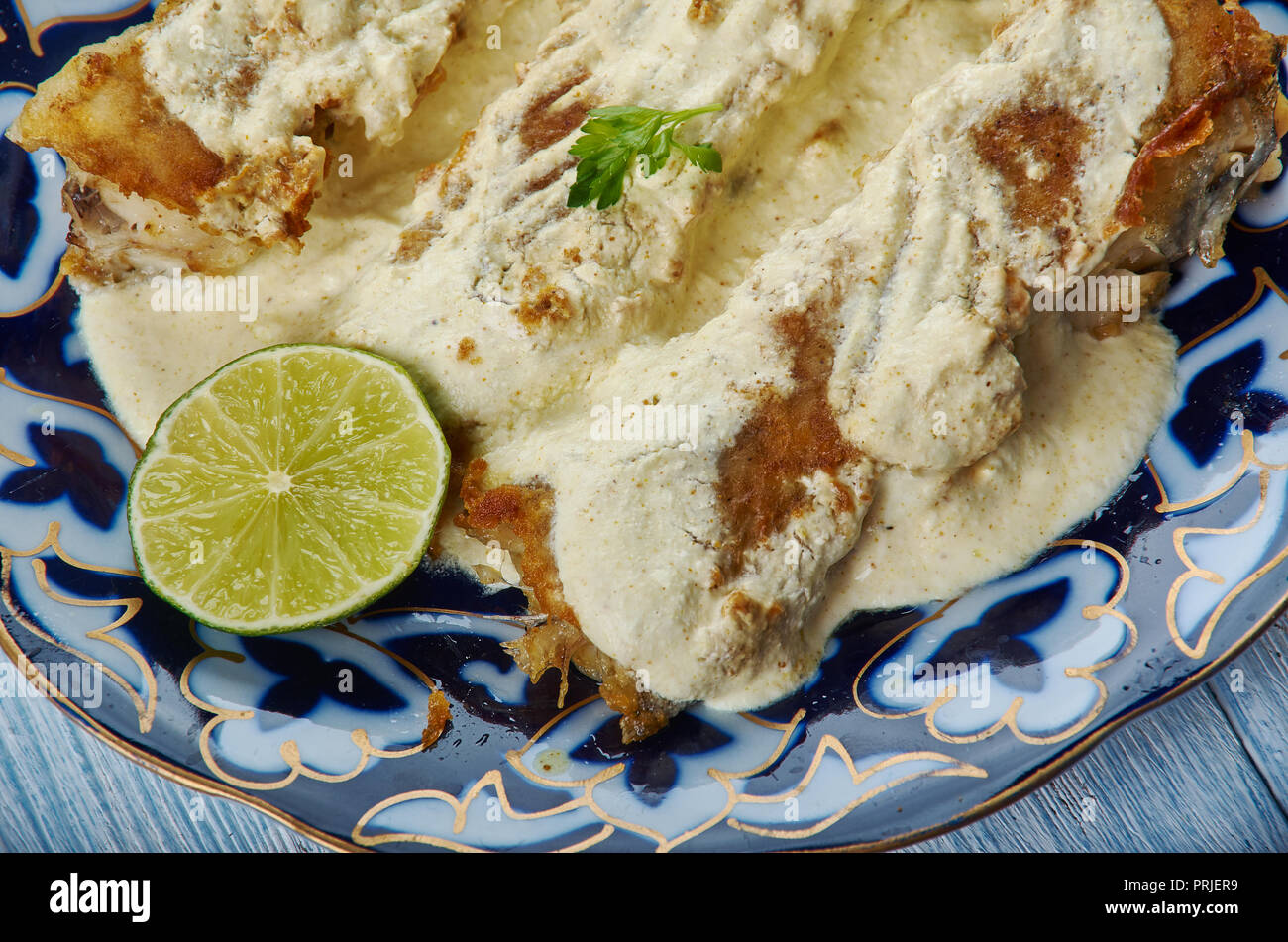 Shorshe parshe, Parshe Fish in Mustard Seeds, Bengali cuisine, Asia ...