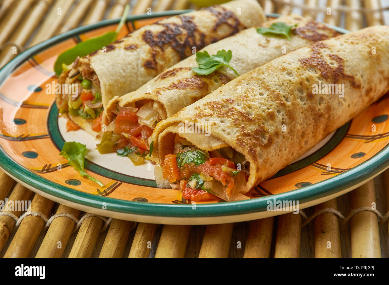 Street Style Veg Schezwan Aloo Frankie Roll, Schezwan cuisine, Asia ...