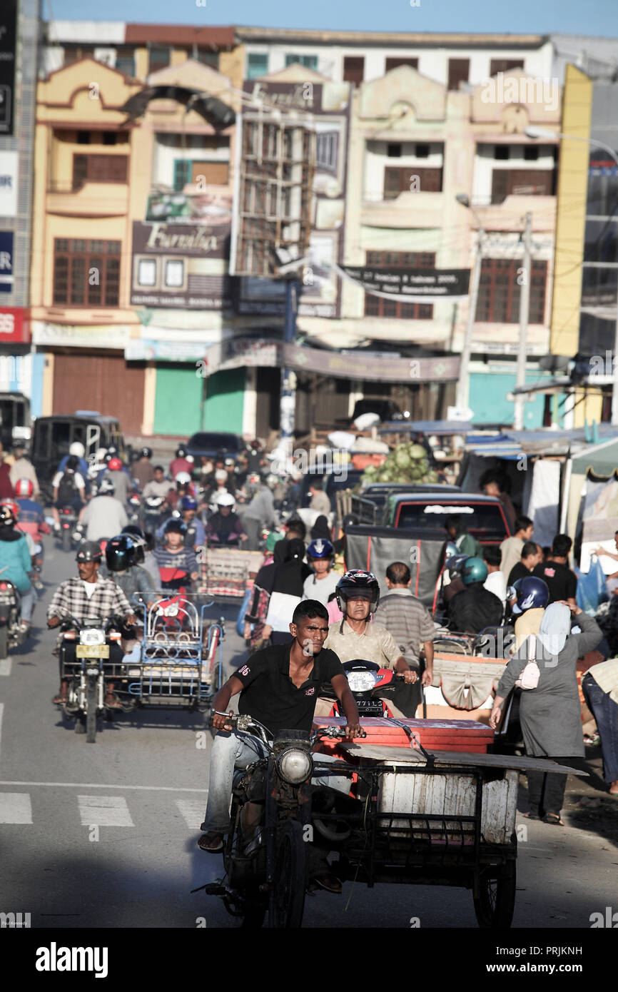 Street scene in Banda Aceh in Sumatra, Indonesia Stock Photo - Alamy