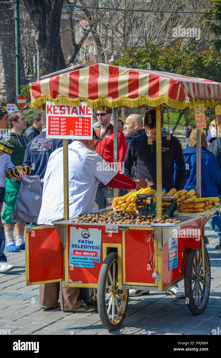 Grilled Corn Street Vendor High Resolution Stock Photography and Images ...