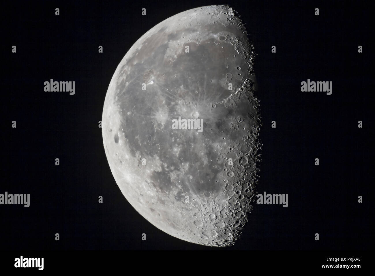 Physics photos hi-res stock photography and images - Alamy