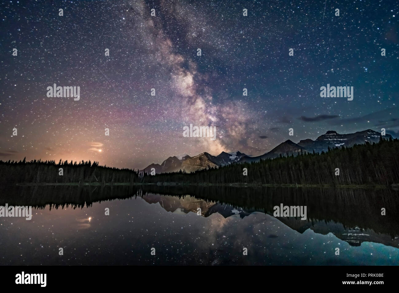 Mars (at left in clouds) and the summer Milky Way over Lake Herbert and ...