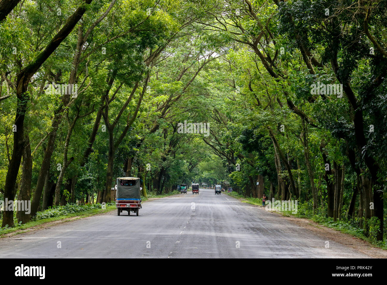 The Goalanda-Faridpur Highway at Goalanda in Faridpur. Bangladesh Stock ...