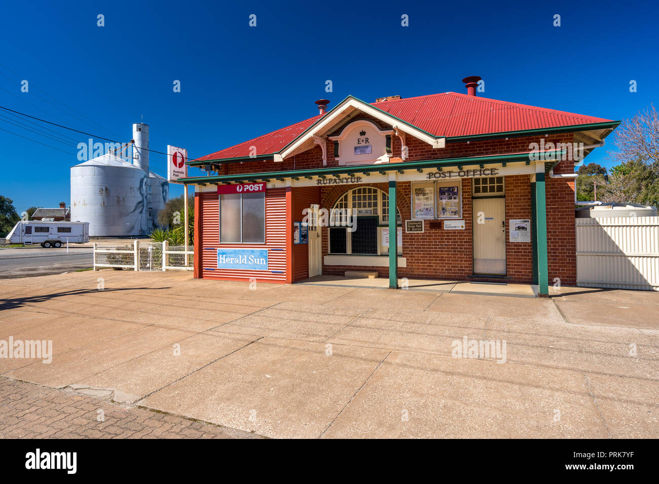 Historical post office hi-res stock photography and images - Alamy