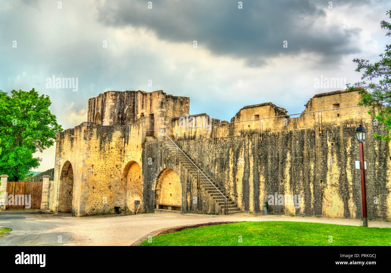 Saint Jean Gate in the medieval city walls of Provins, France Stock ...