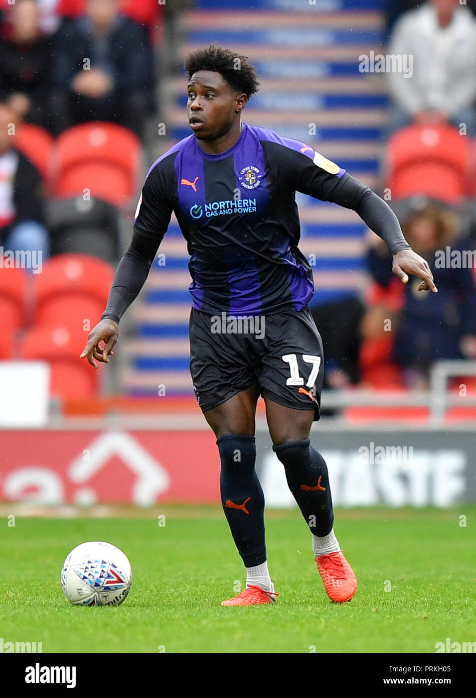 Luton towns pelly ruddock hi-res stock photography and images - Alamy