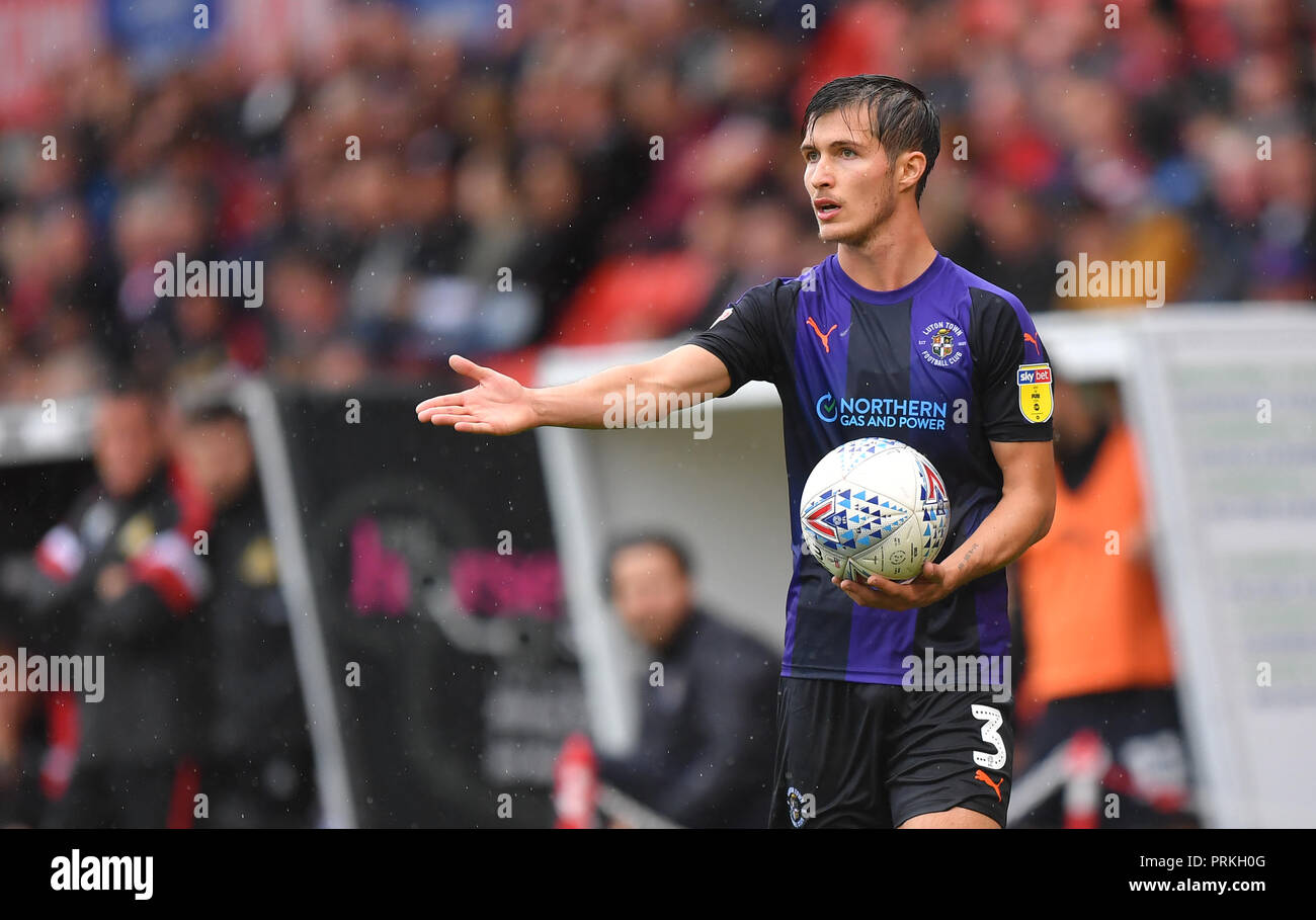 Luton Town's Dan Potts Stock Photo - Alamy