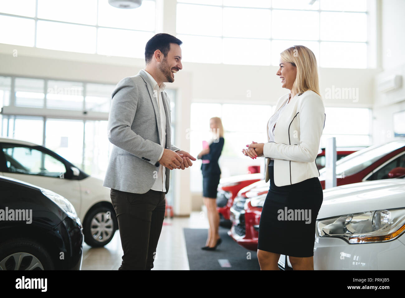 Salesman woman hi-res stock photography and images - Alamy