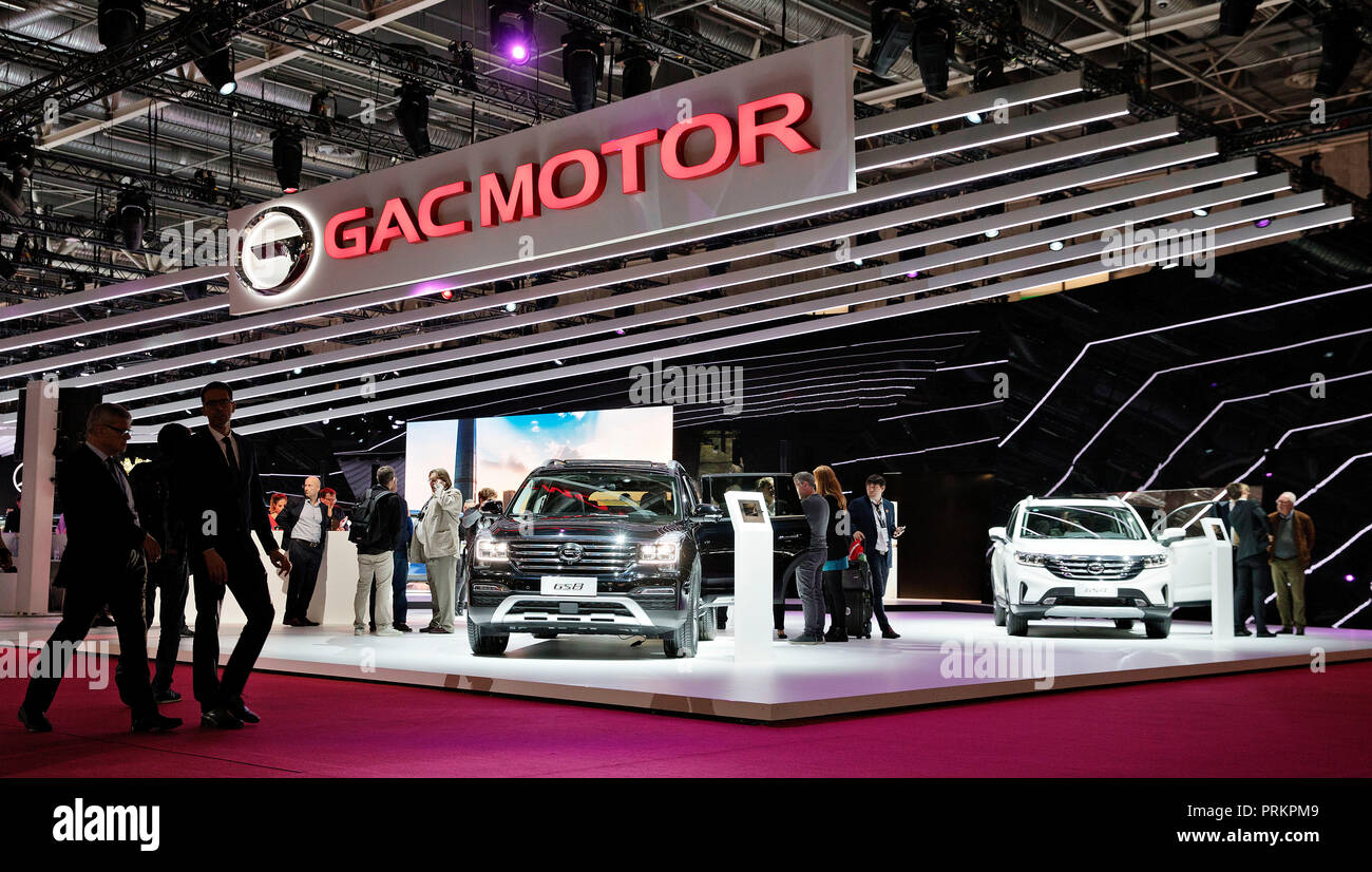 International paris motor show hi-res stock photography and images - Alamy