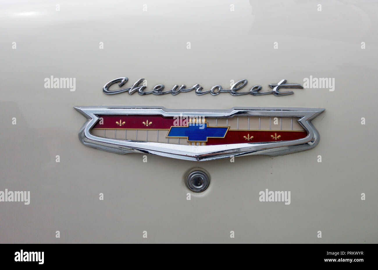 Chevrolet car badge hi-res stock photography and images - Alamy