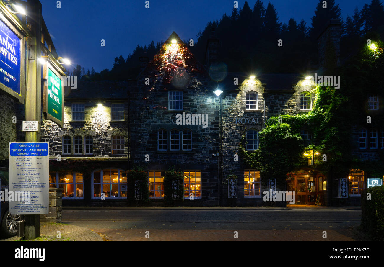 The historic and picturesque Royal Oak Hotel, Holyhead Road, Betws-Y ...