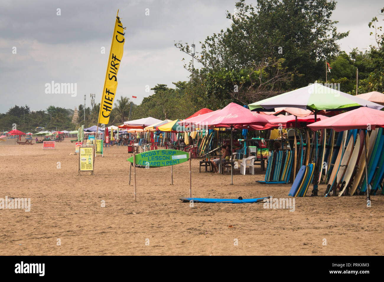 Lots of garbage hi-res stock photography and images - Alamy